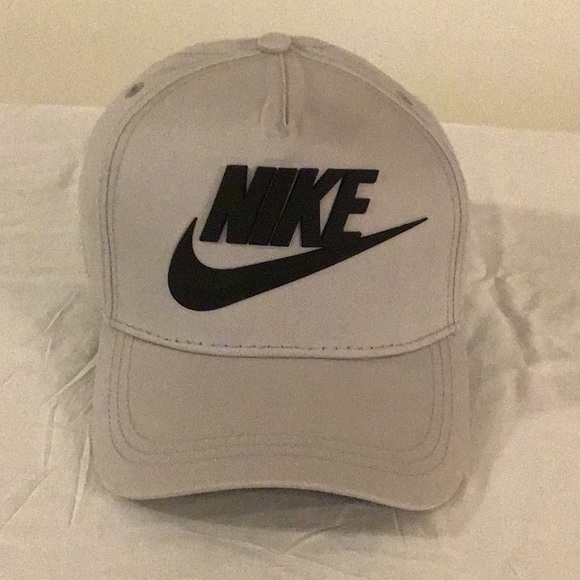 Accessories | Nike Cap Light Gray Adjustable | Poshmark